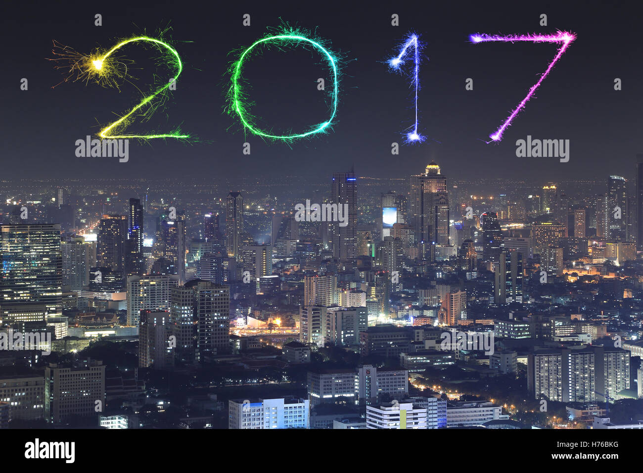 New years eve fireworks 2017 hi-res stock photography and images - Alamy