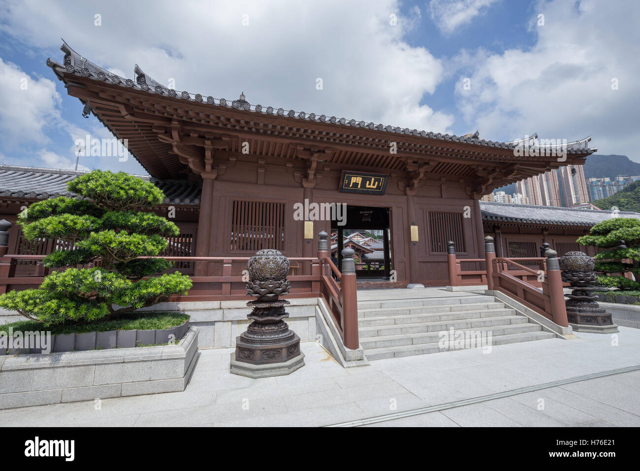 Traditional chinese tang dynasty architecture hi-res stock photography ...