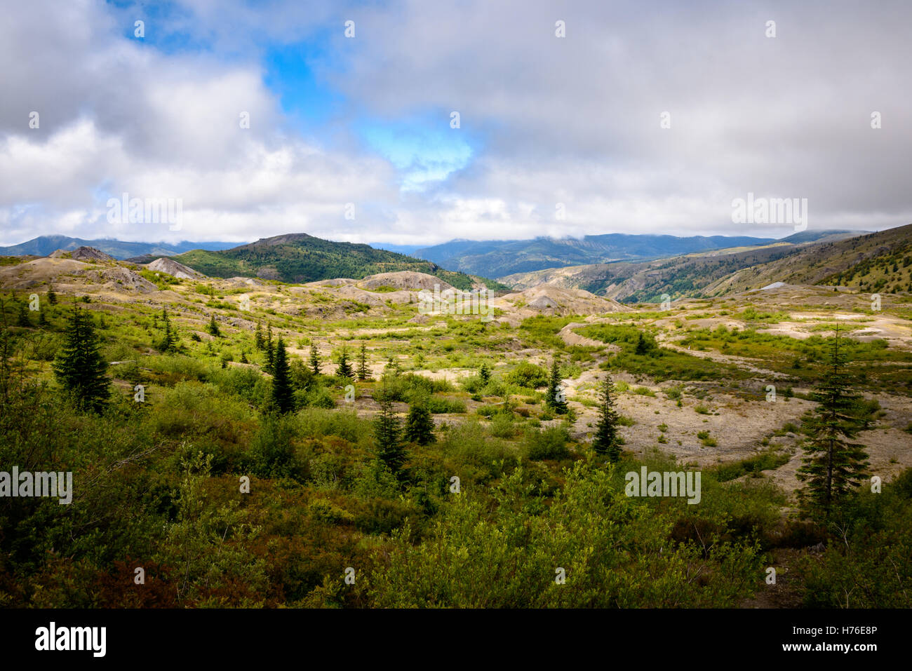 Mount St. Helens National Volcanic Stock Photo - Alamy