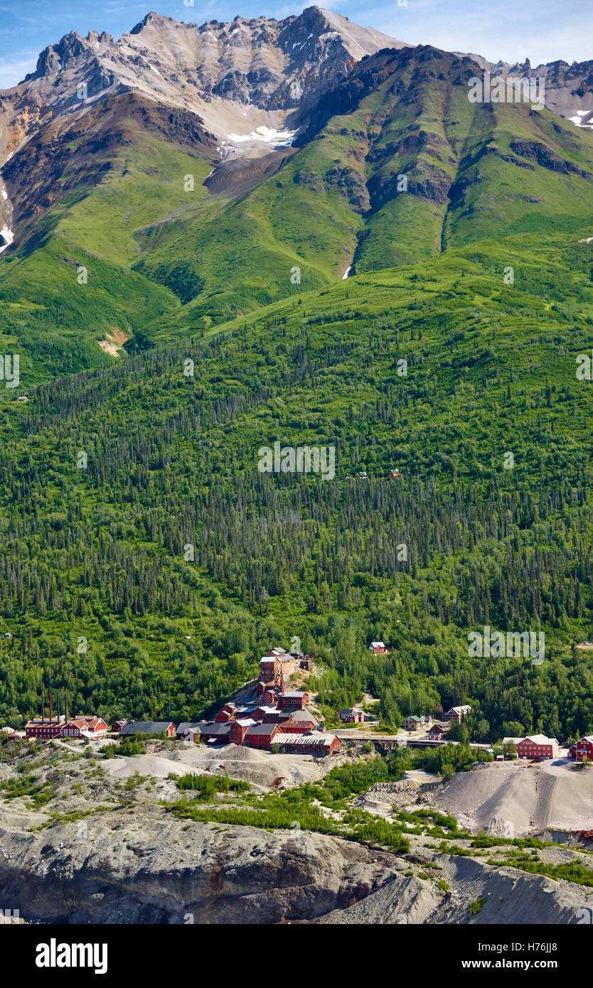 Wrangell mountain range hi-res stock photography and images - Alamy