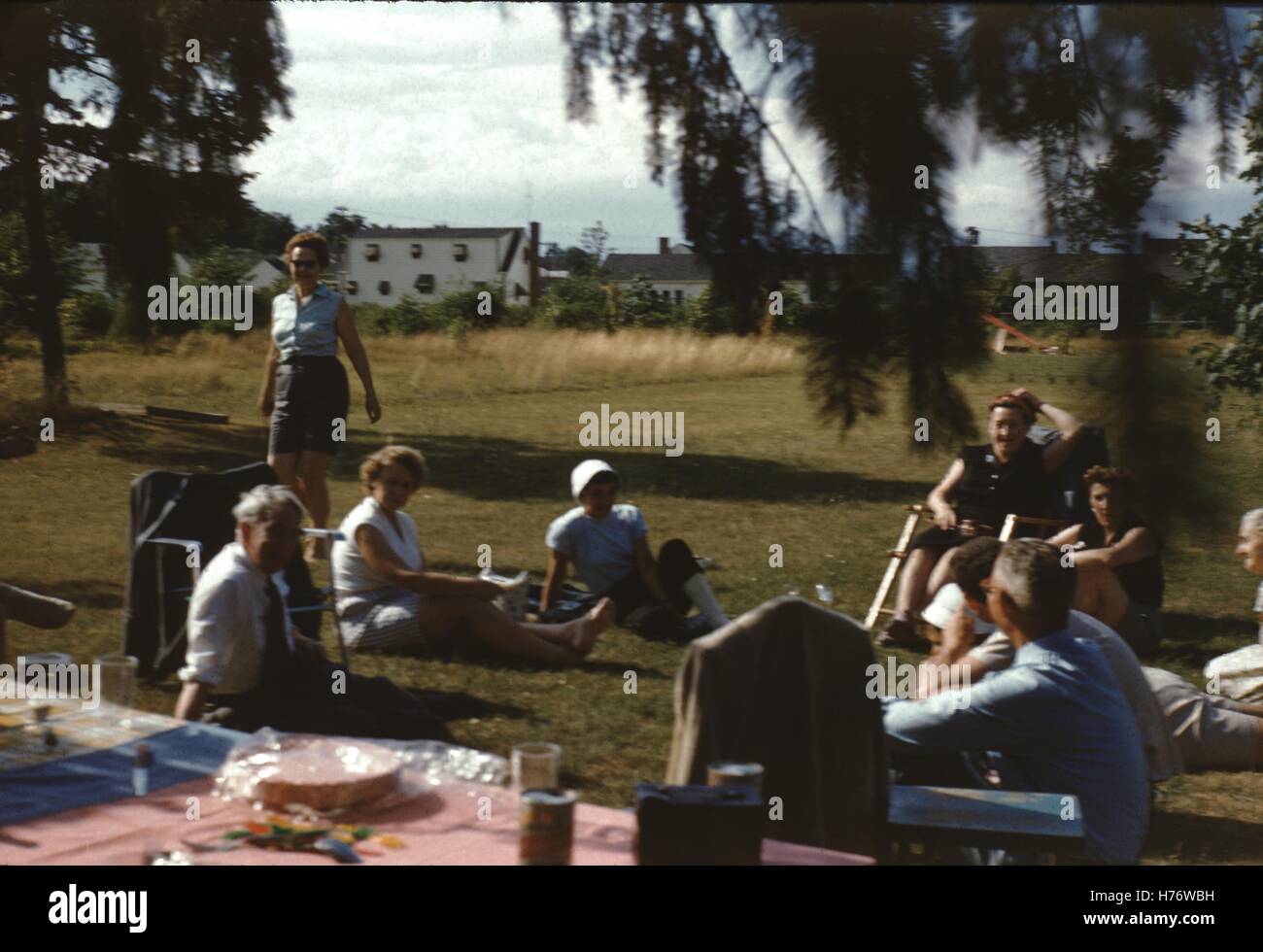 Family celebration 1952 hi-res stock photography and images - Alamy