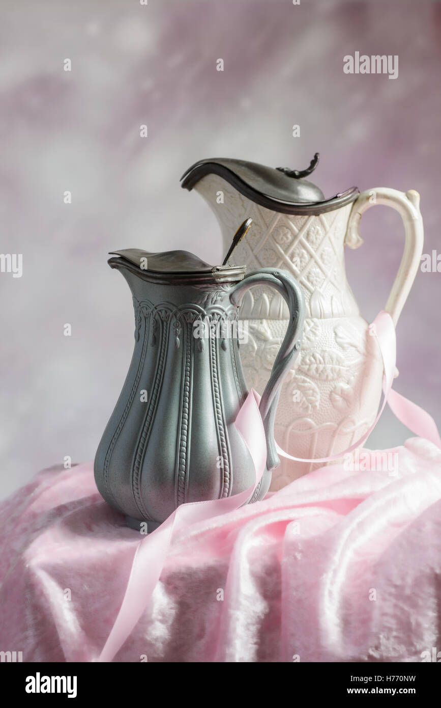 Victorian pottery hi-res stock photography and images - Alamy