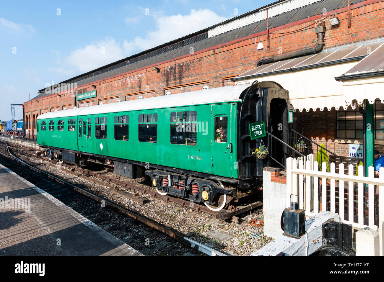British rail buffet car hi-res stock photography and images - Alamy