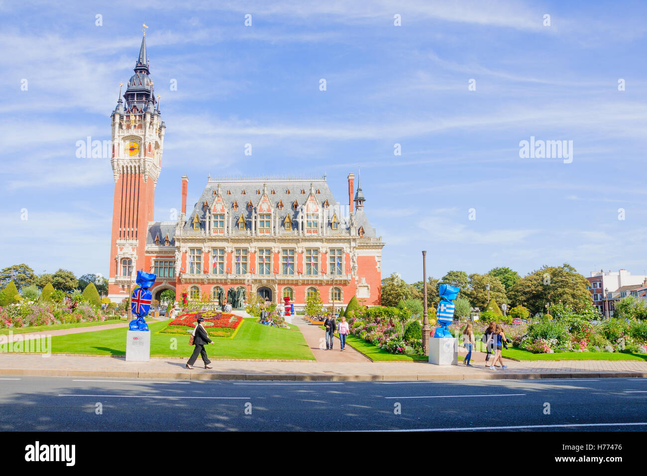 Clock tower town hall calais hi-res stock photography and images - Alamy