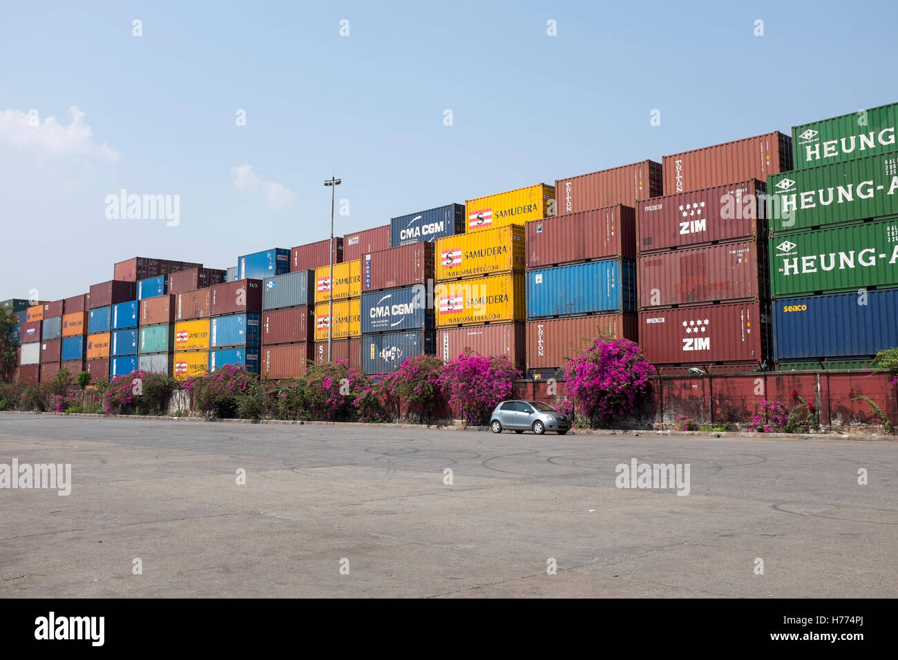 Shipping Containers in the docks at Yangon Myanmar Stock Photo - Alamy