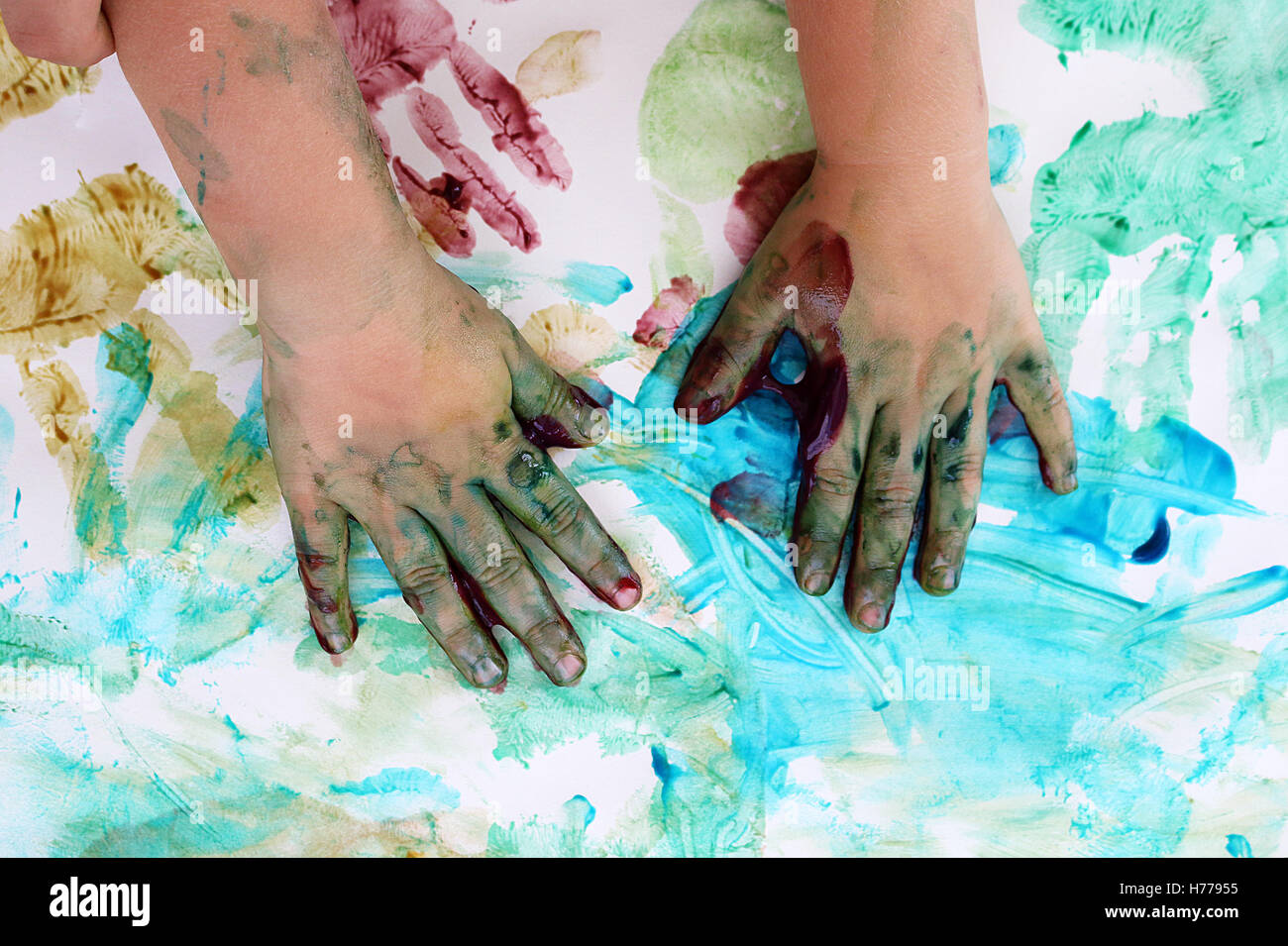 Hand painting hi-res stock photography and images - Alamy