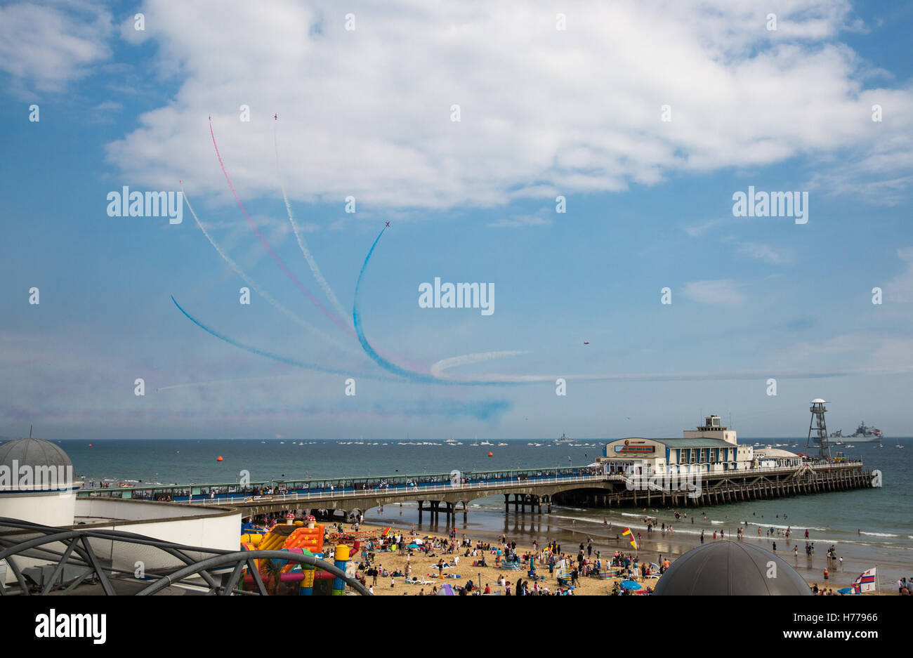 The RAF Red Arrows at Bournemouth Air Festival 2016 Stock Photo - Alamy