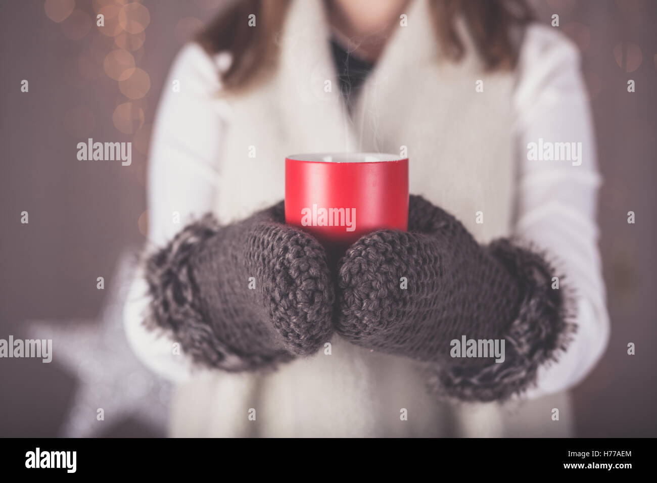 Womans arms outstretched hi-res stock photography and images - Alamy