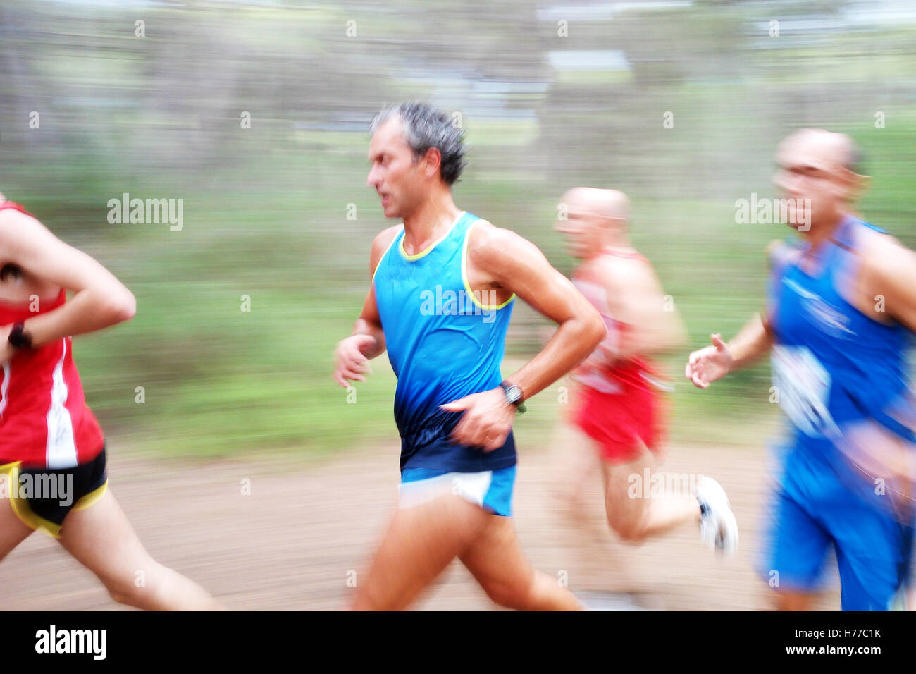 Marathon runner side view hi-res stock photography and images - Alamy