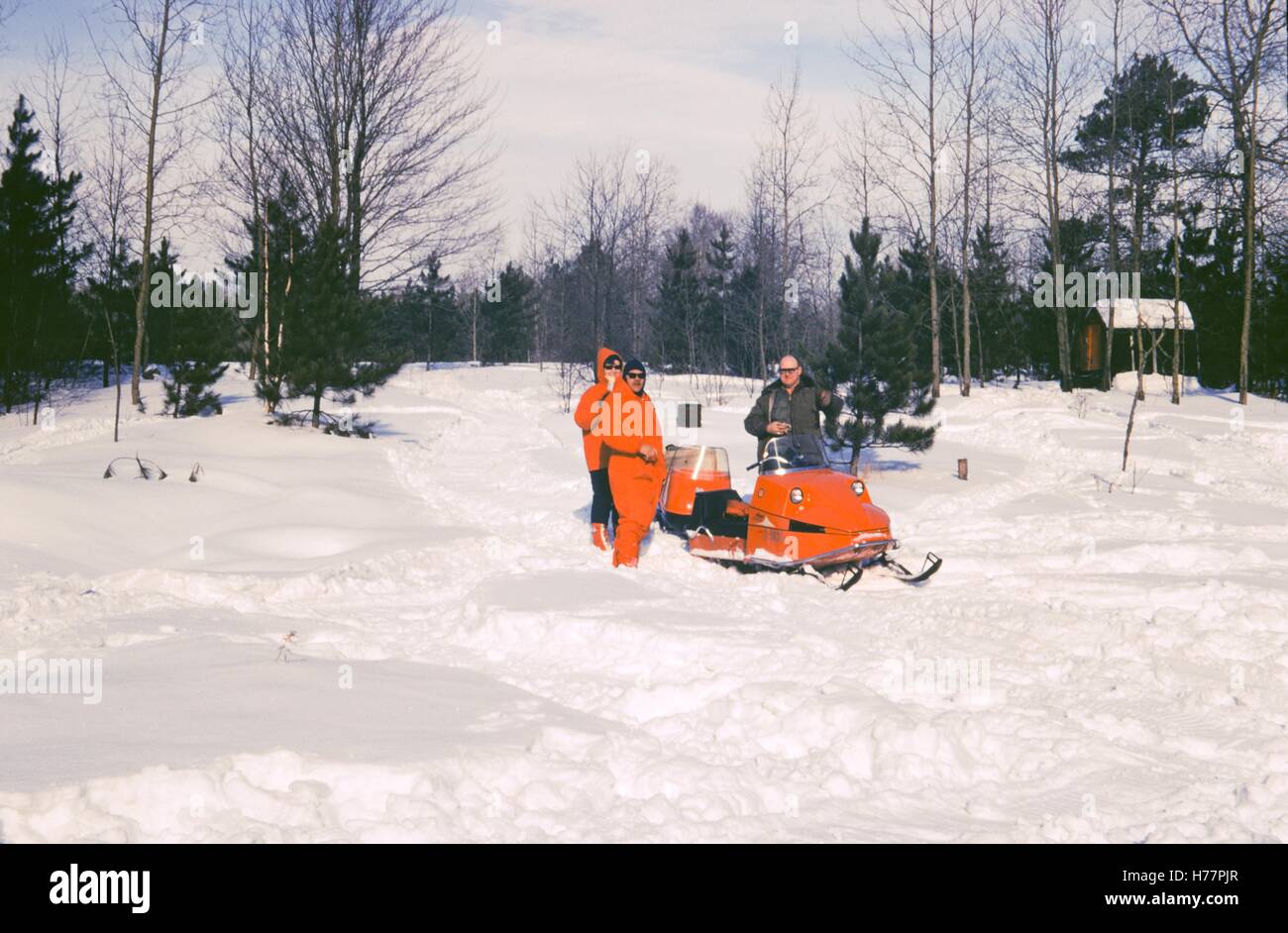 Vintage old snowmobile retro hi-res stock photography and images - Alamy