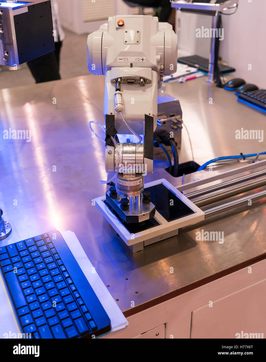 Controler of robotic hand Stock Photo - Alamy