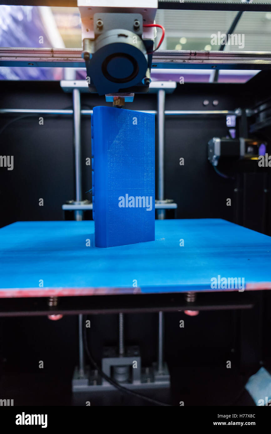 Three dimensional printing machine Stock Photo - Alamy