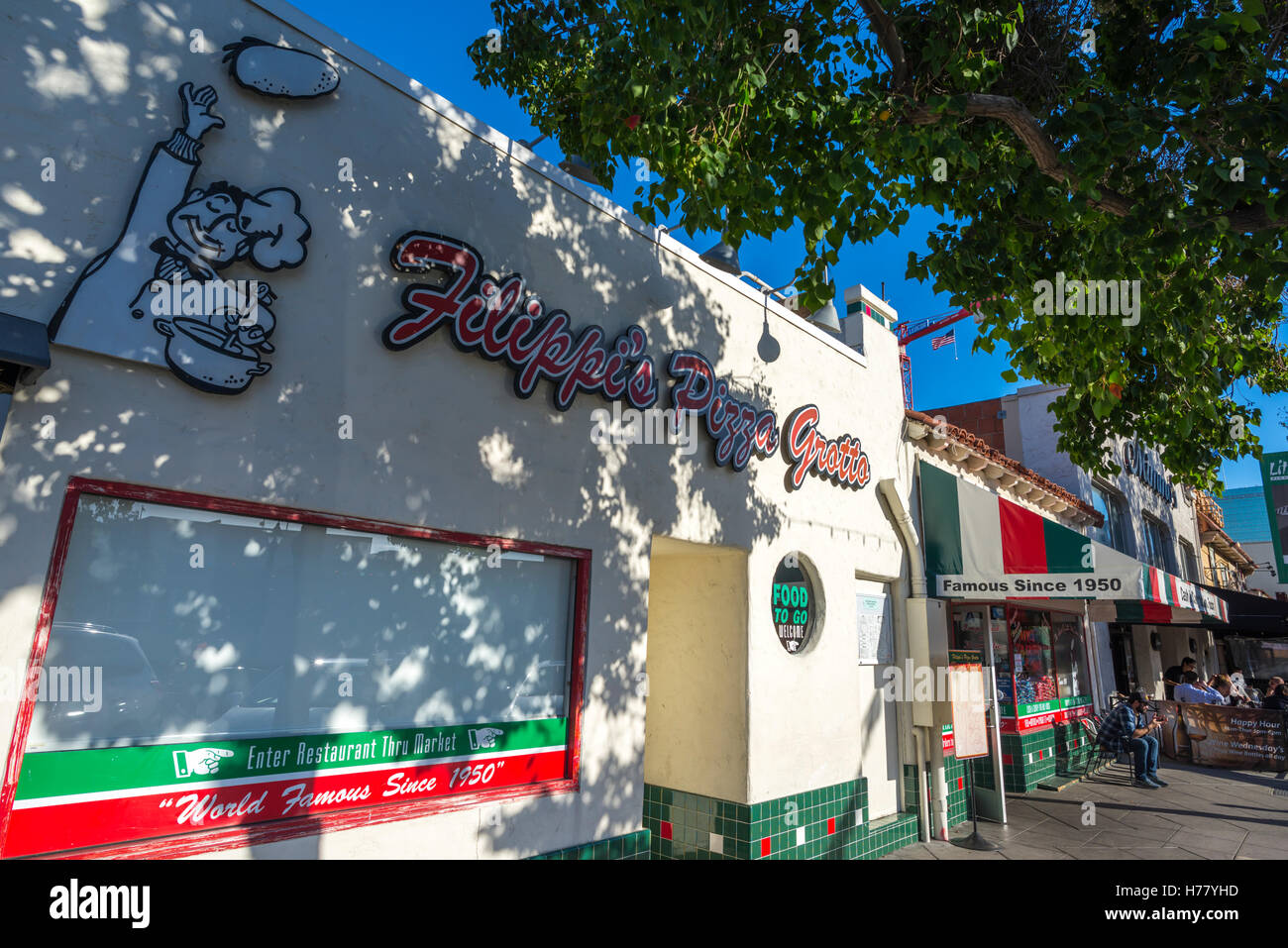 Pizza grotto hi-res stock photography and images - Alamy
