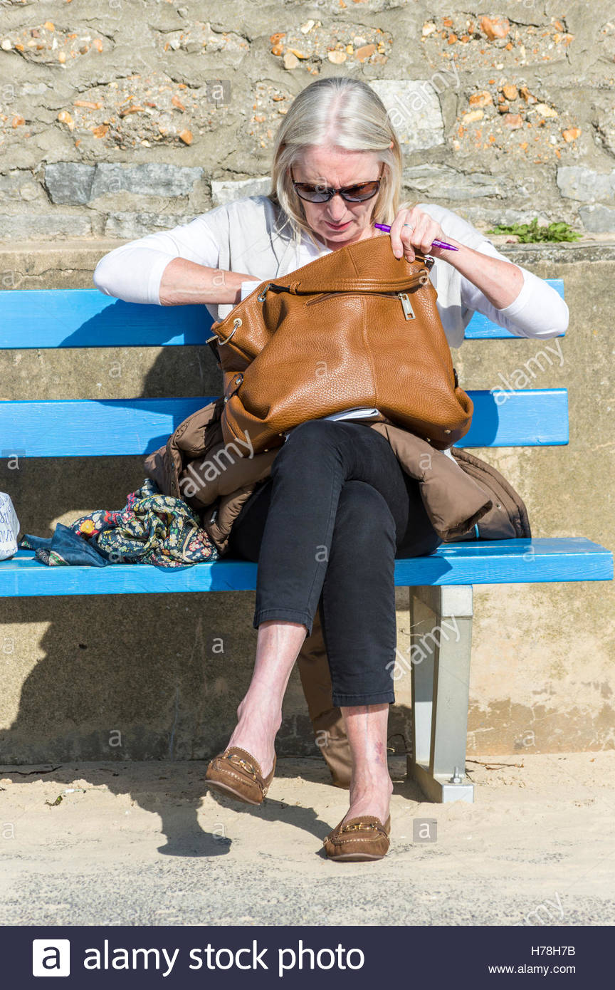 Lady Searching High Resolution Stock Photography and Images - Alamy