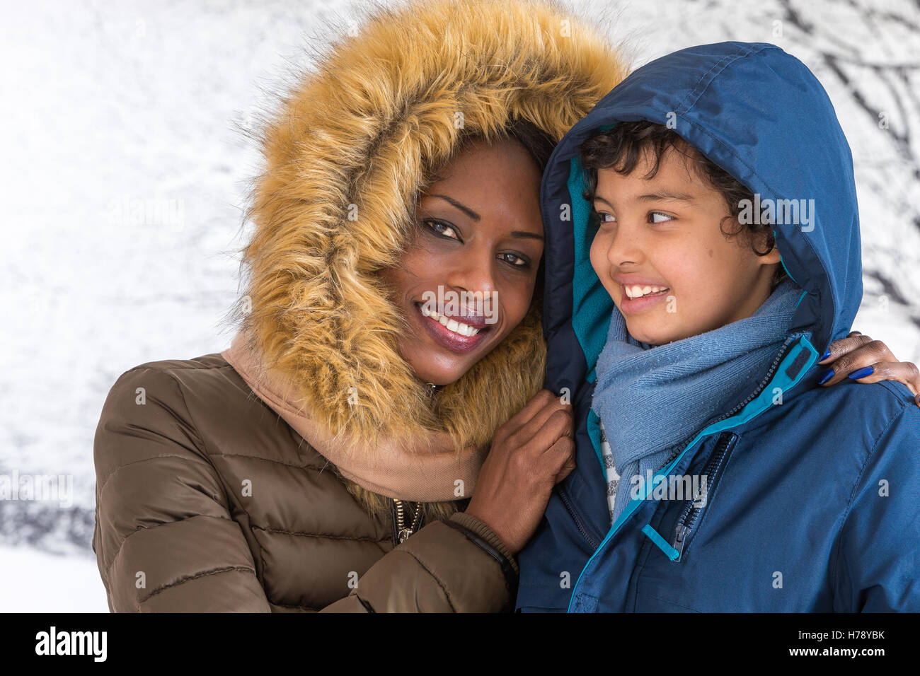 MOTHER & CHILD Stock Photo - Alamy