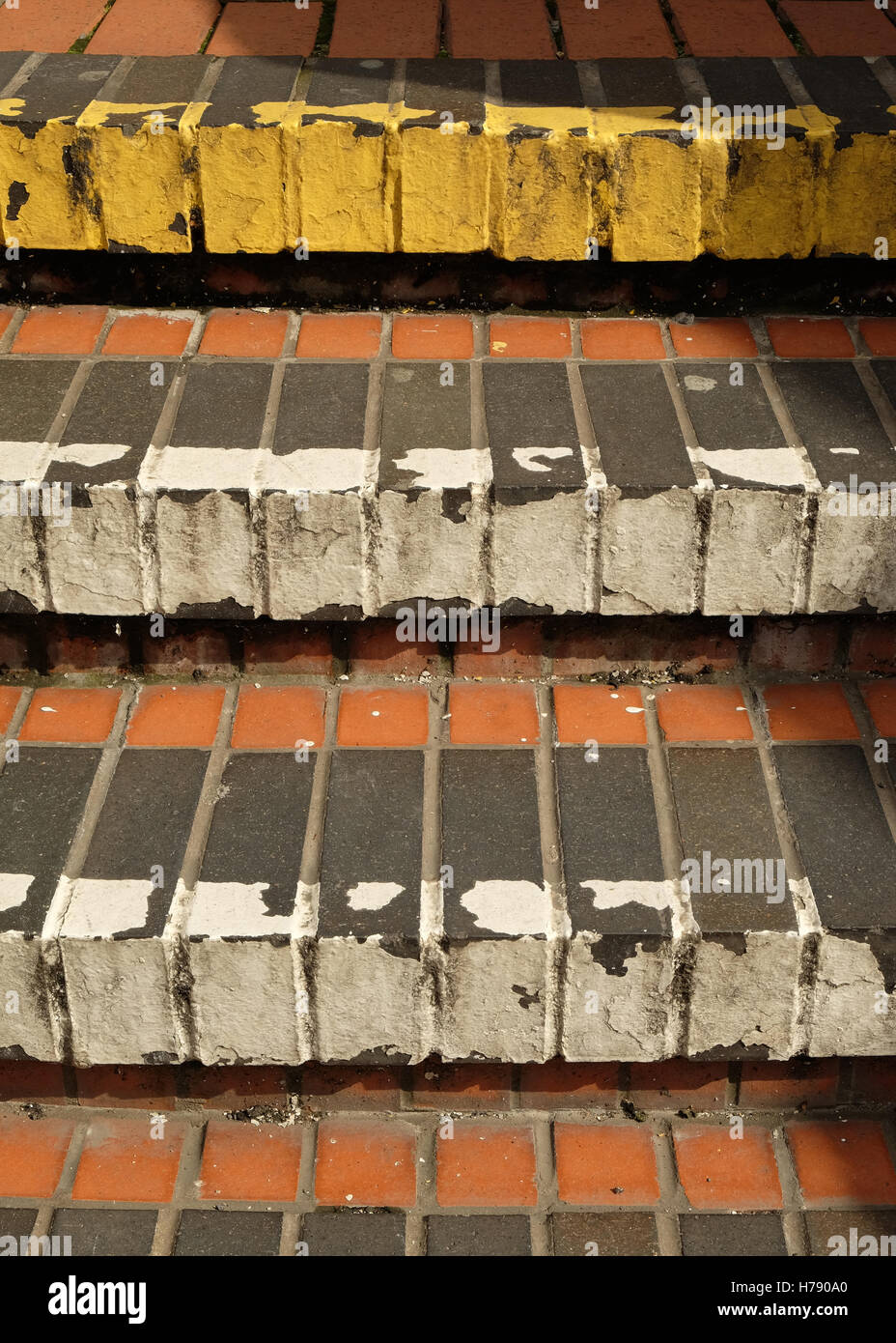 Red brick steps hi-res stock photography and images - Alamy
