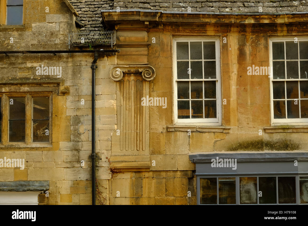 Street frontage hi-res stock photography and images - Alamy