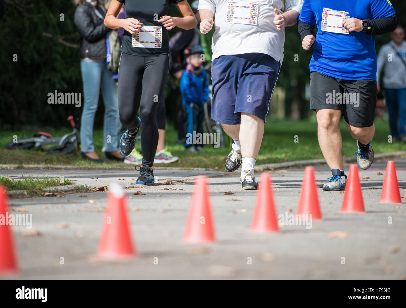 Group overweight people sport hi-res stock photography and images - Alamy