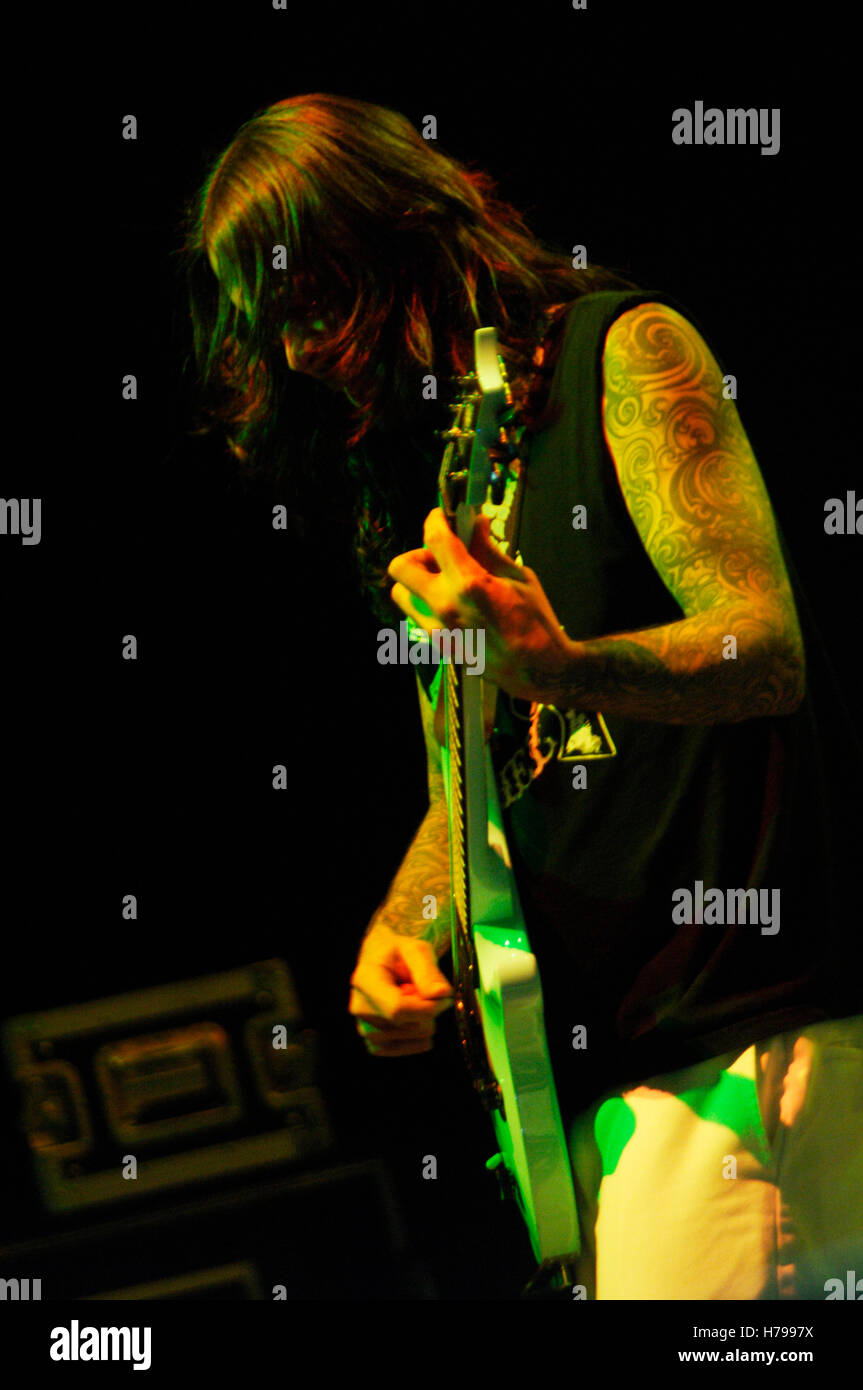 Tim Mahoney of 311 performs at the Santa Barbara Bowl on August 22 ...