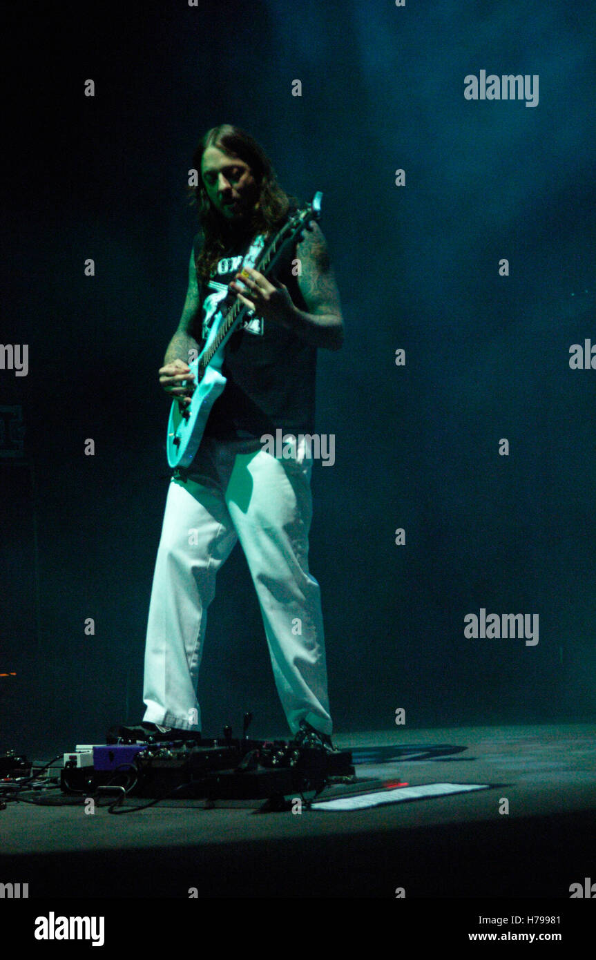 Tim Mahoney of 311 performs at the Santa Barbara Bowl on August 22 ...