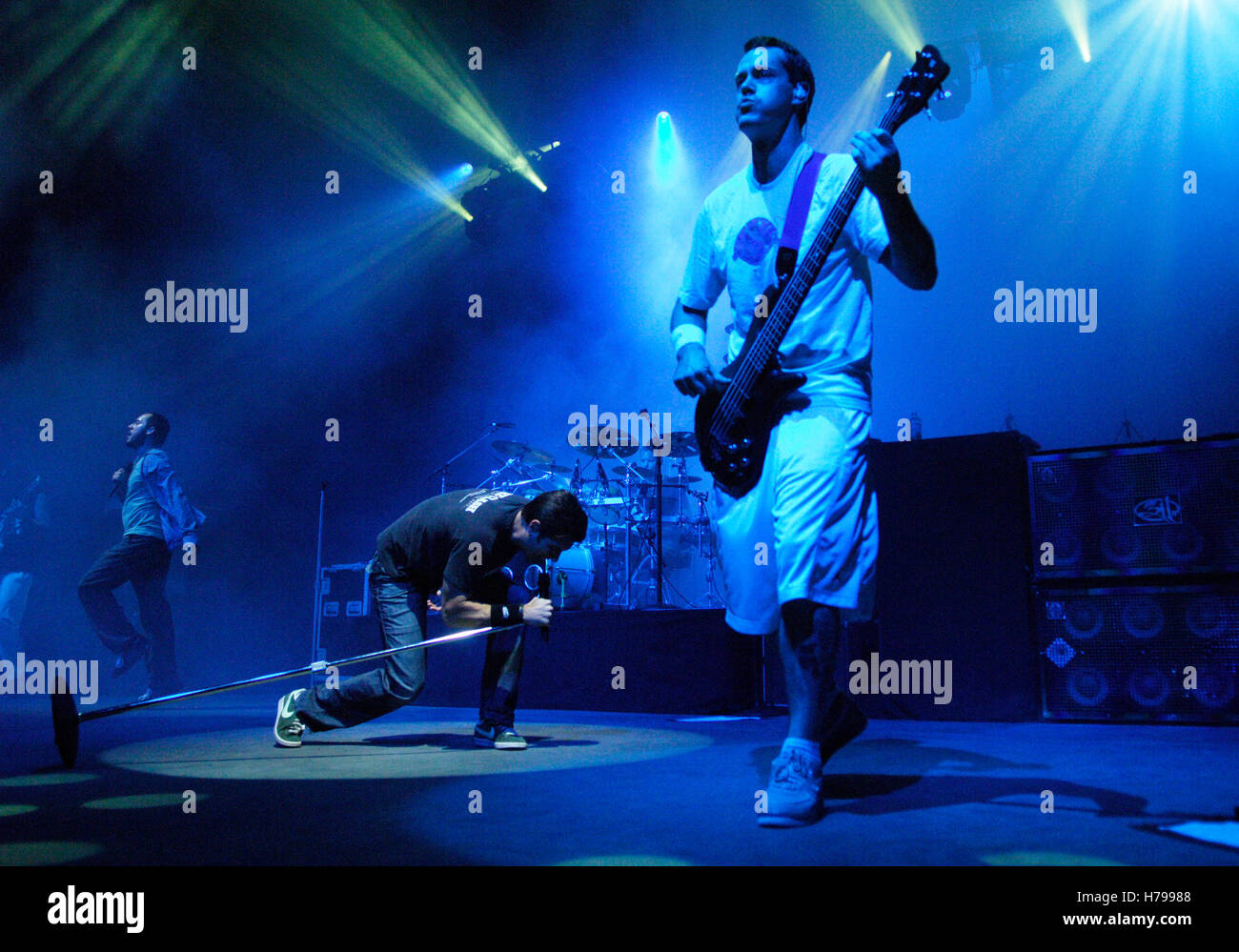 P nut bass of hi-res stock photography and images - Alamy