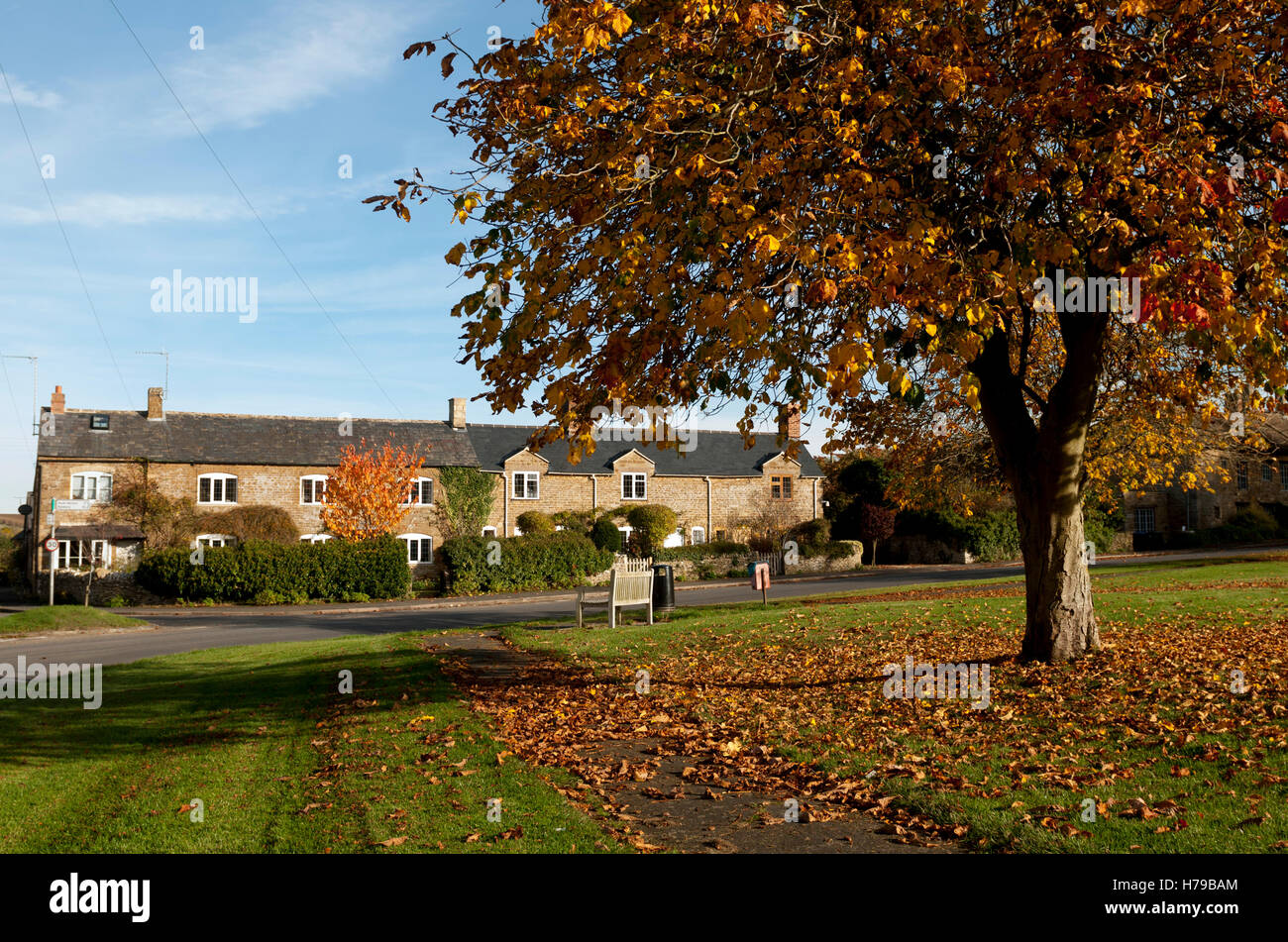 Whichford village hi-res stock photography and images - Alamy