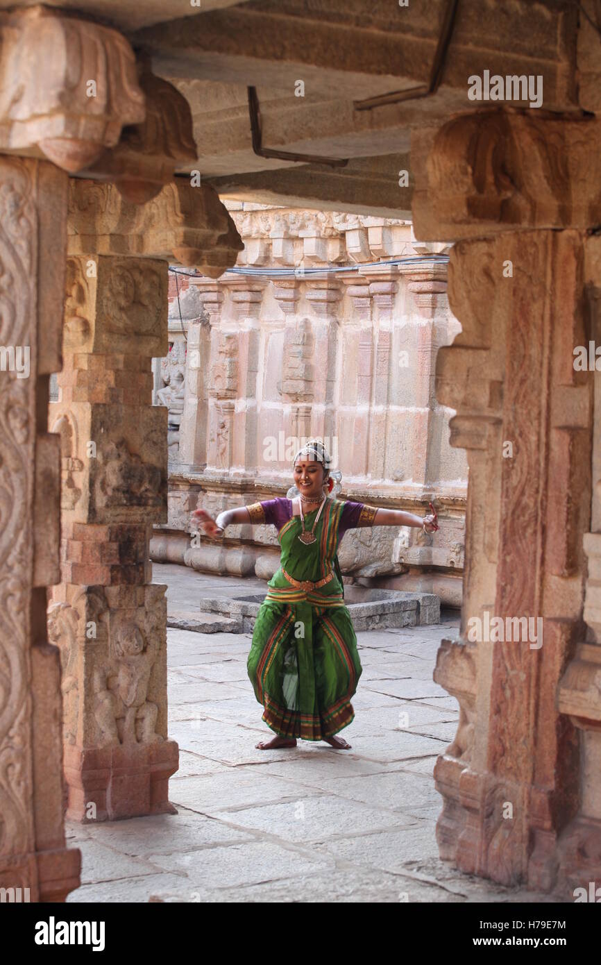 kuchipudi is one of the eight classical dance forms of india,from the ...