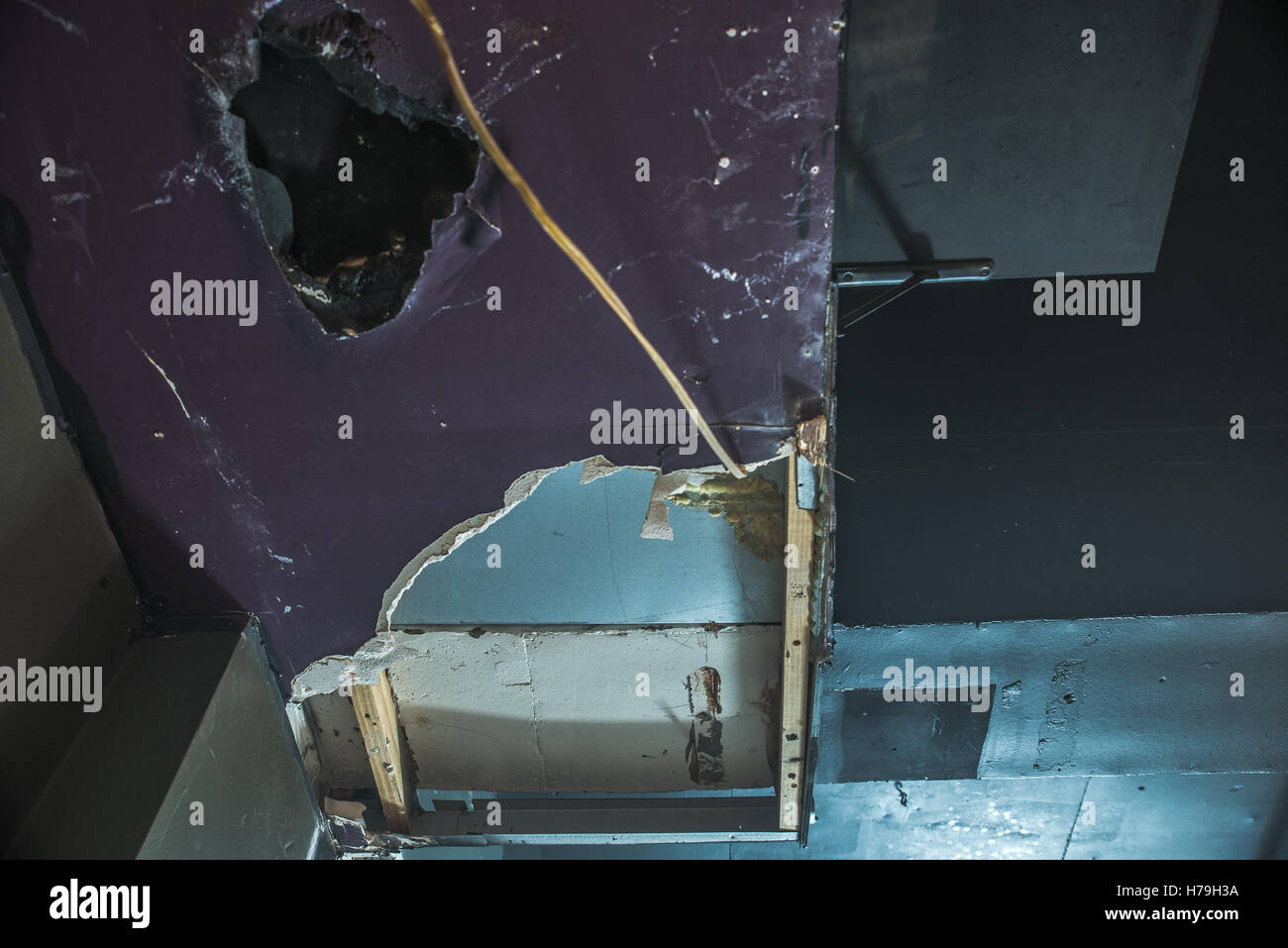 Broken ceiling hi-res stock photography and images - Alamy