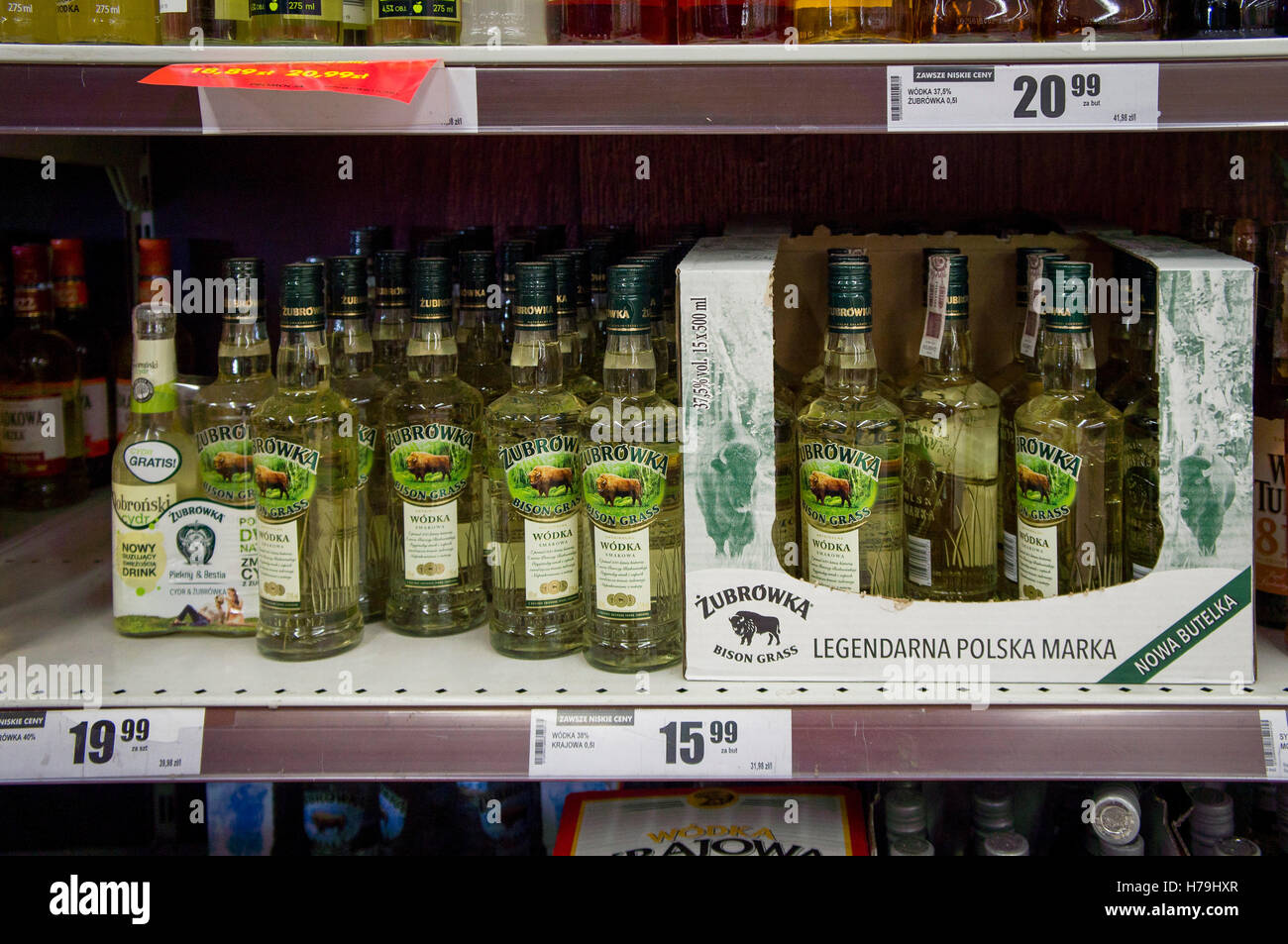Shopping biedronka supermarket hi-res stock photography and images - Alamy