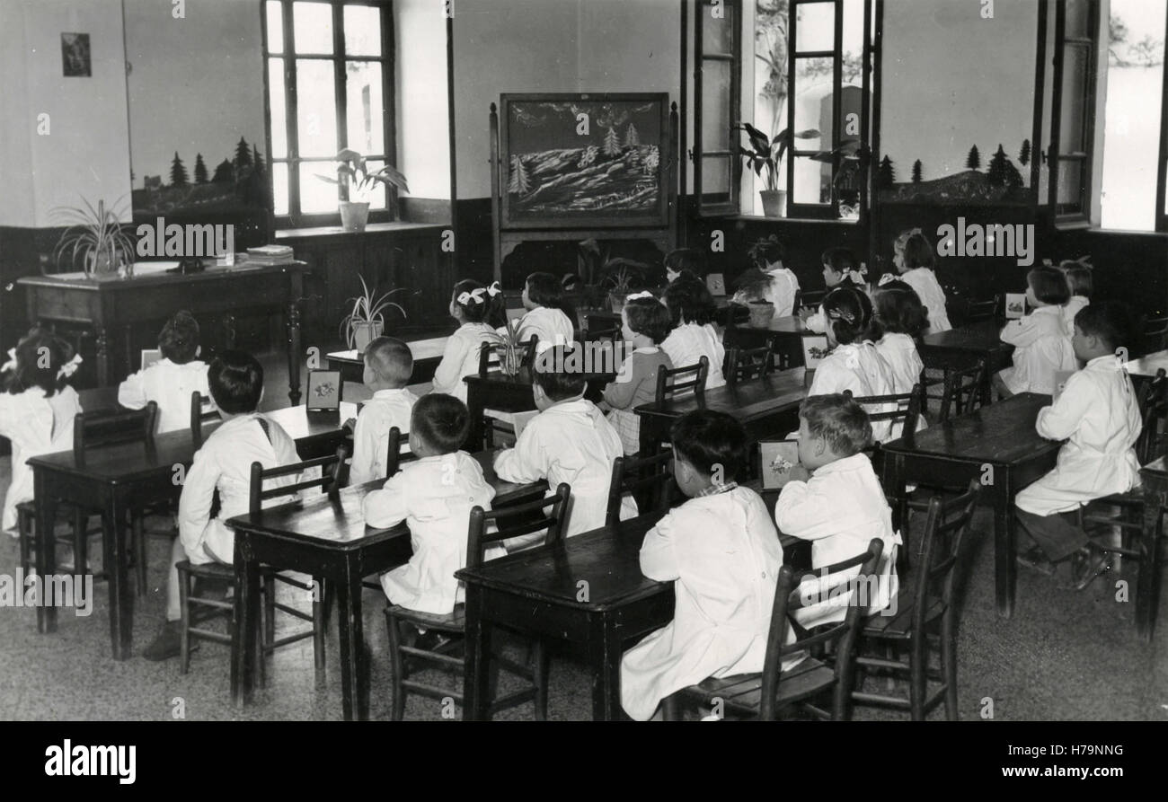 Children in class, Rome, Italy Stock Photo - Alamy