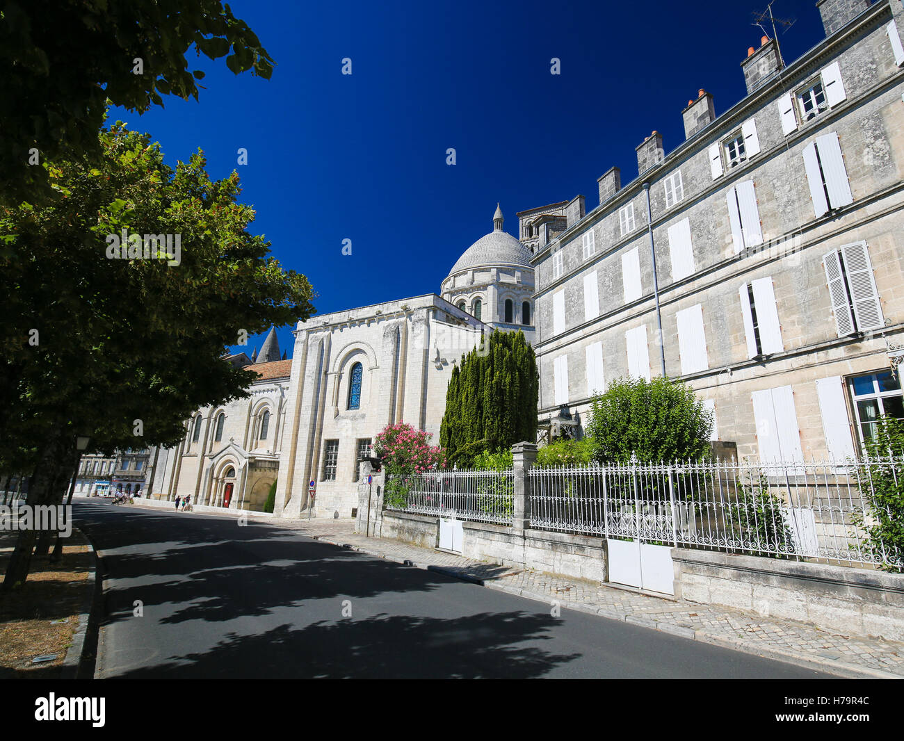 Angouleme hi-res stock photography and images - Alamy