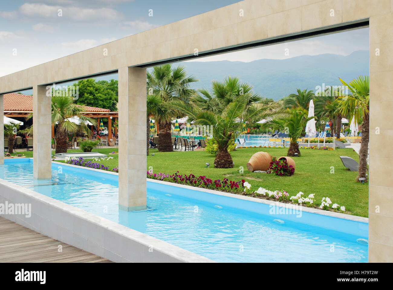 luxury resort summer vacation scene Stock Photo - Alamy