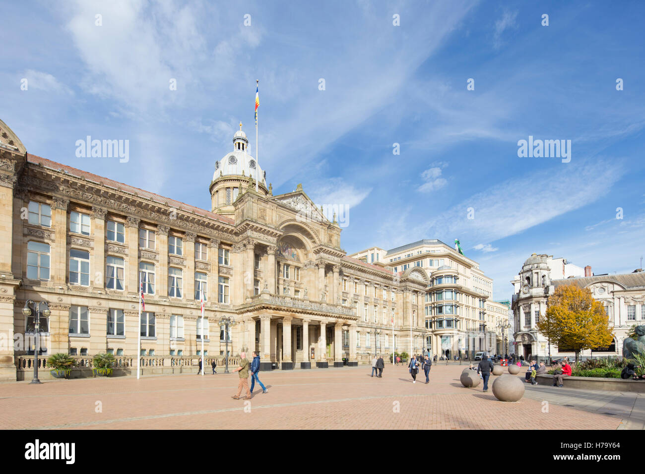 Victoria Square and the Council House building, Birmingham City Centre ...