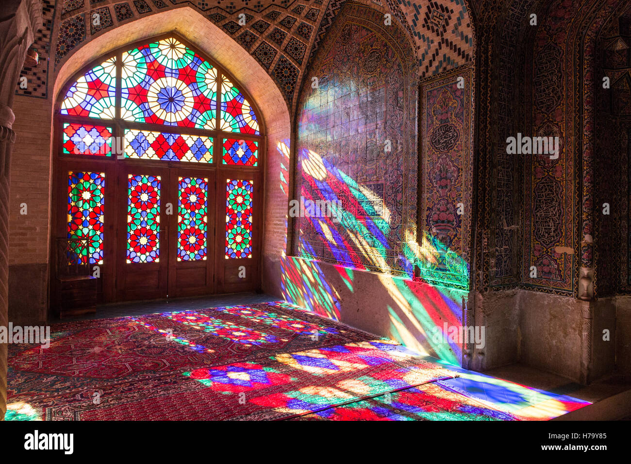 stained glass window at nasir ol molk mosque shiraz Stock Photo - Alamy