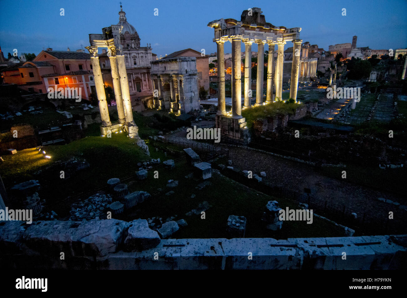 Rome, Italy. 03rd Nov, 2016. Around my city as a simple tourist, for a ...