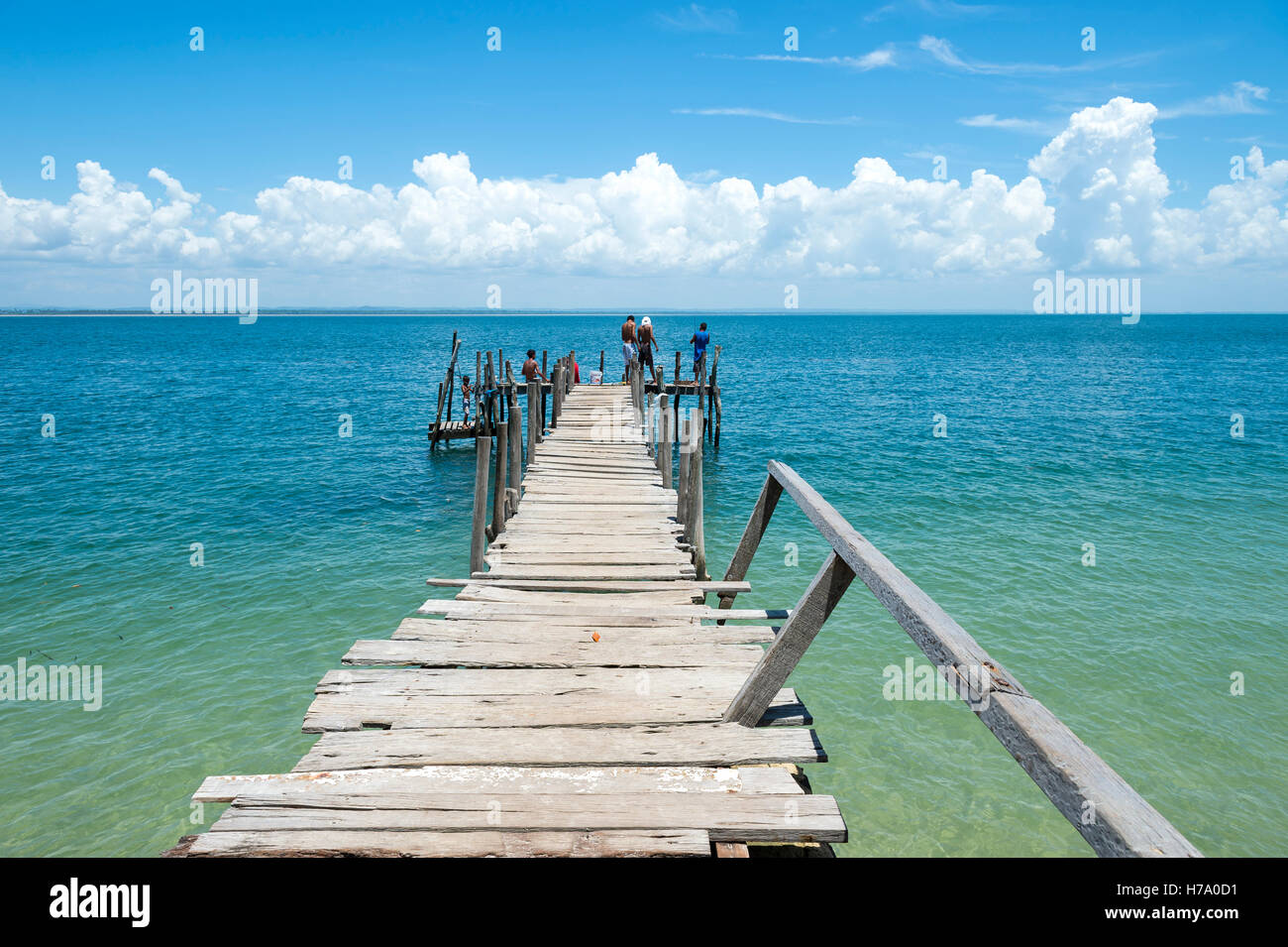 Photograph beach old dock hi-res stock photography and images - Alamy