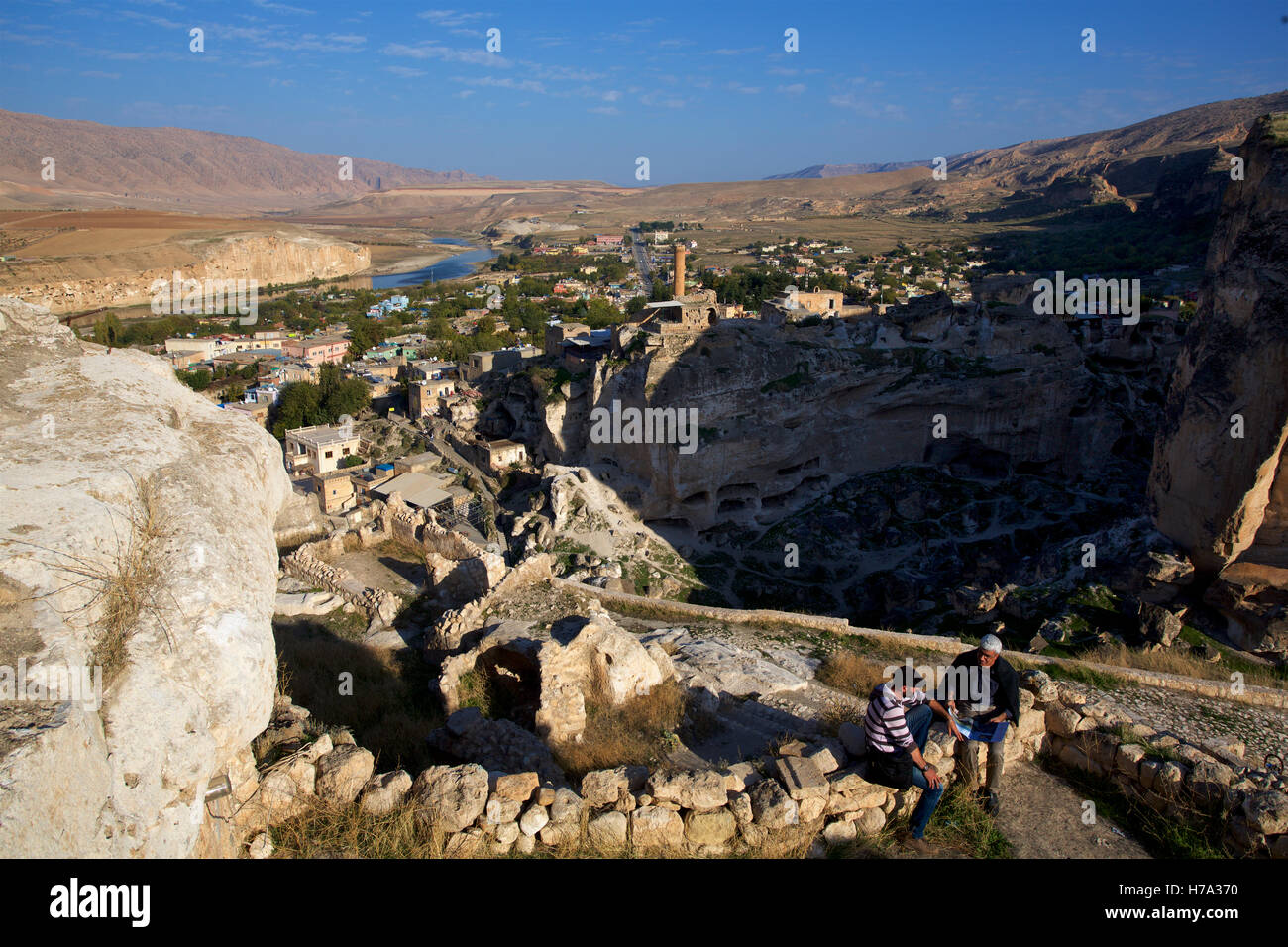 Hasankeyf, war for water in Kurdistan - 12/11/2014 - Turkey / Turkish ...