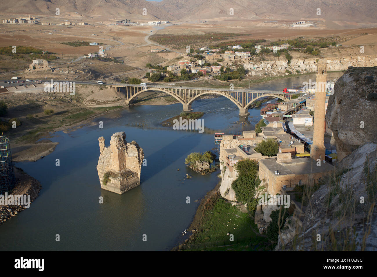 Hasankeyf, war for water in Kurdistan - 11/11/2014 - Turkey / Turkish ...