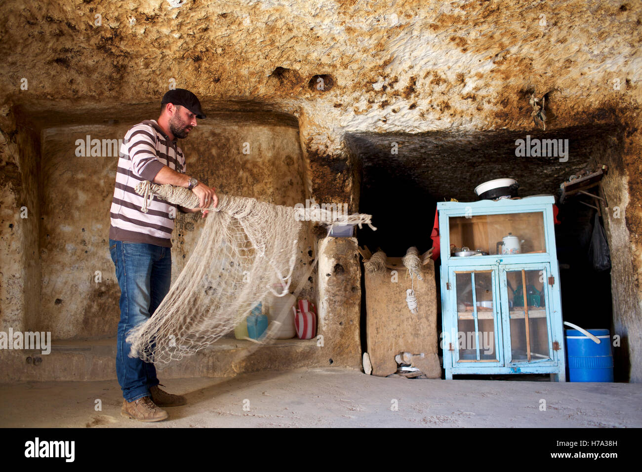 Kurdistan bird hi-res stock photography and images - Alamy