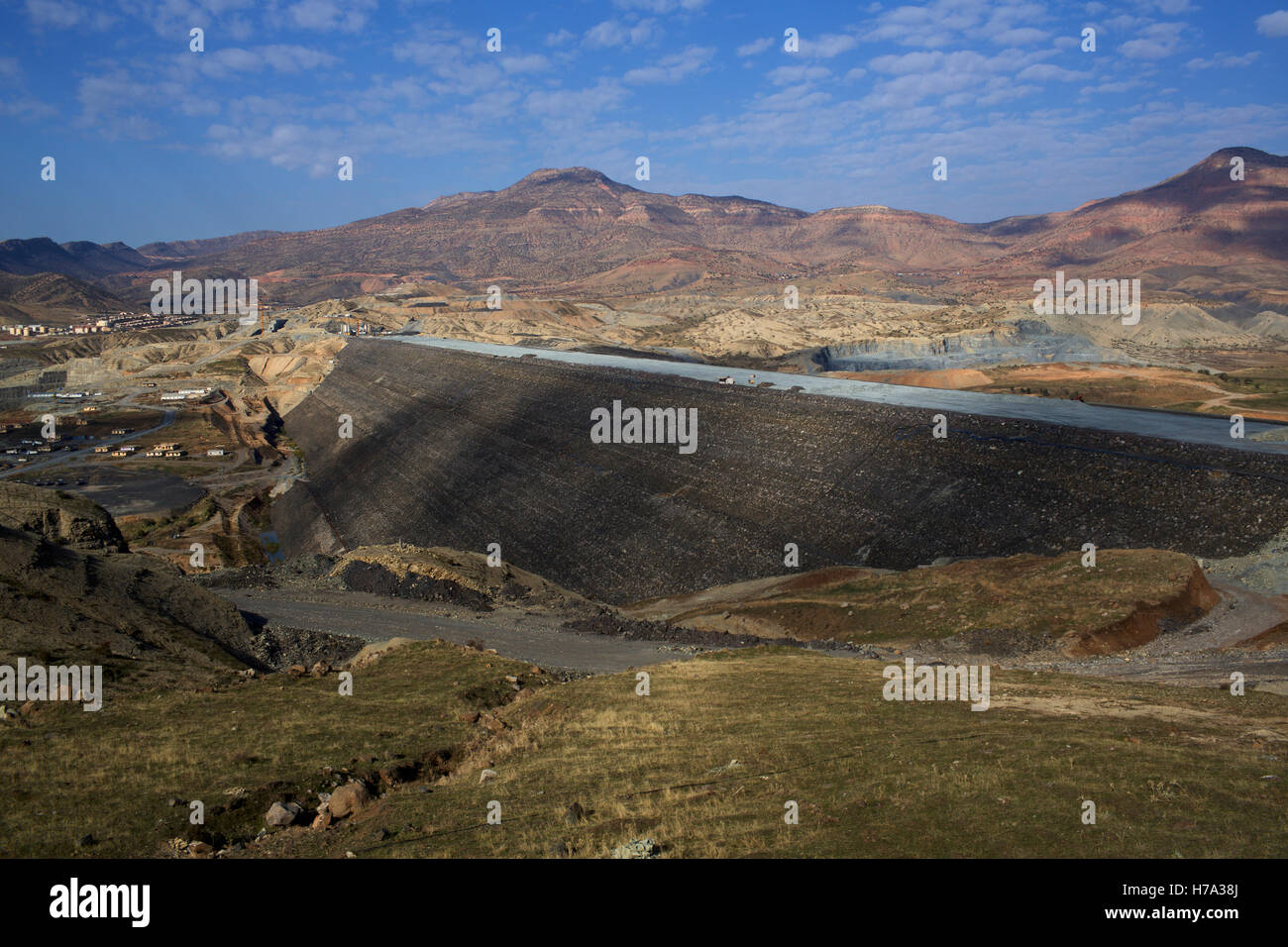 Hasankeyf, war for water in Kurdistan - 12/11/2014 - Turkey / Turkish ...