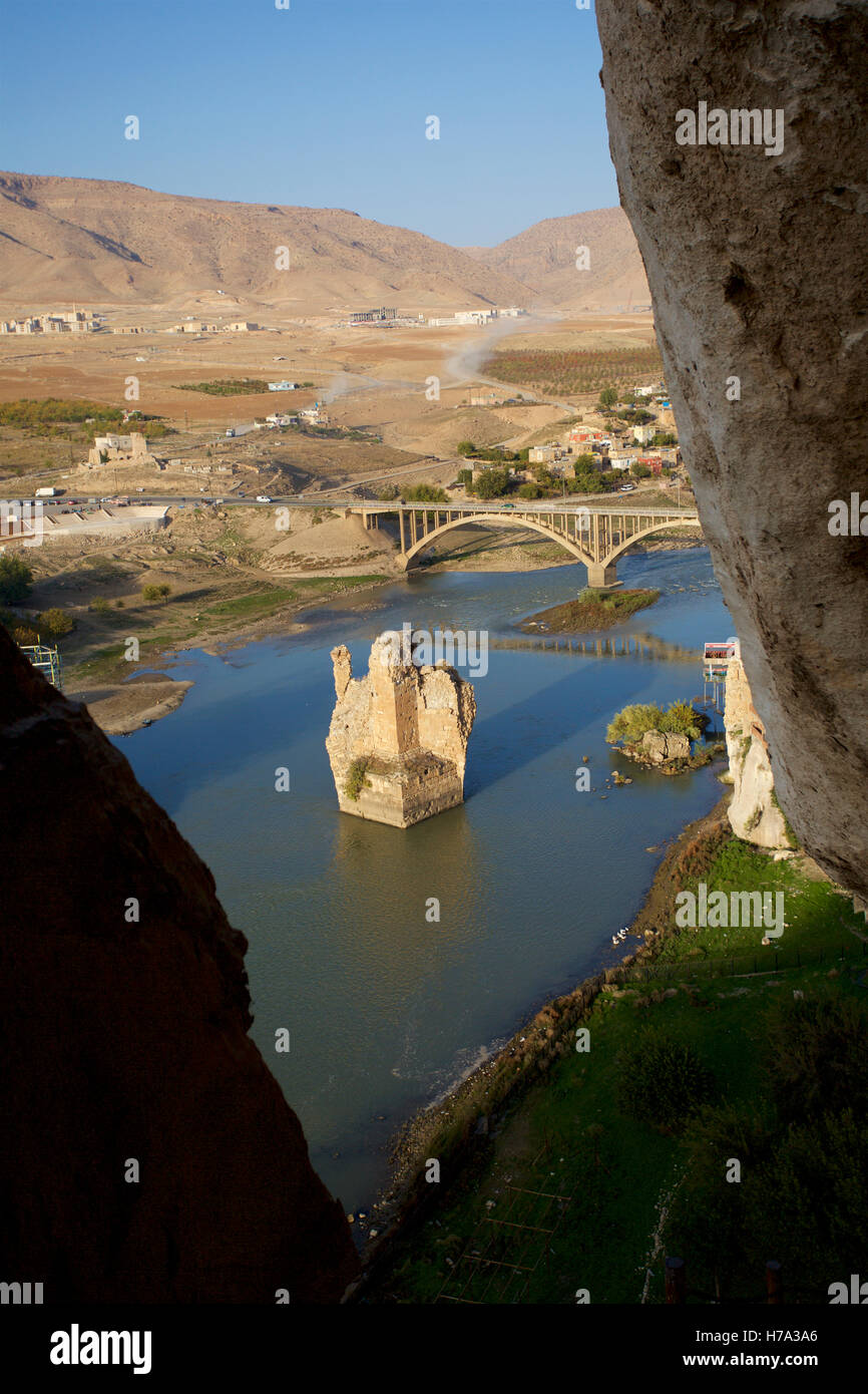 Hasankeyf, war for water in Kurdistan - 11/11/2014 - Turkey / Turkish ...