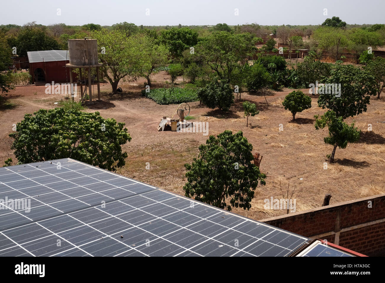 Solar panel africa hi-res stock photography and images - Alamy