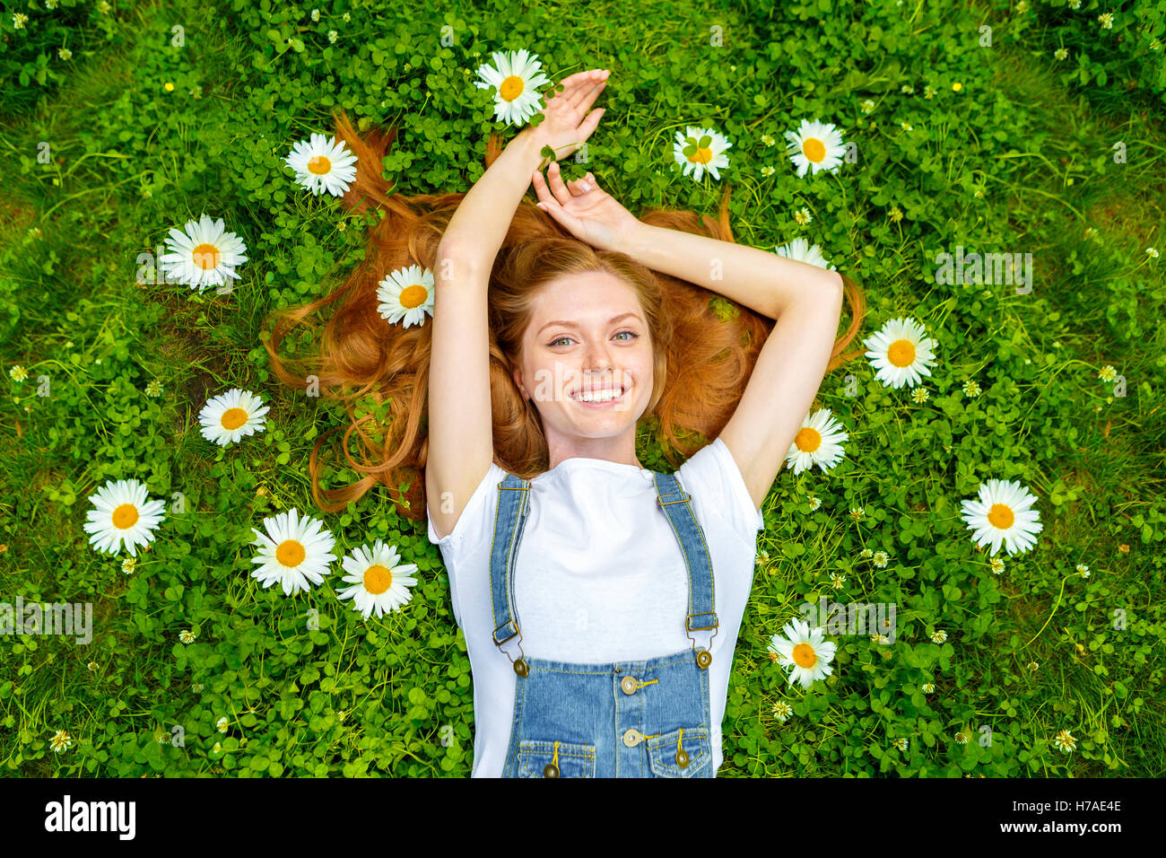 Beautiful smiling red-haired young woman Stock Photo - Alamy