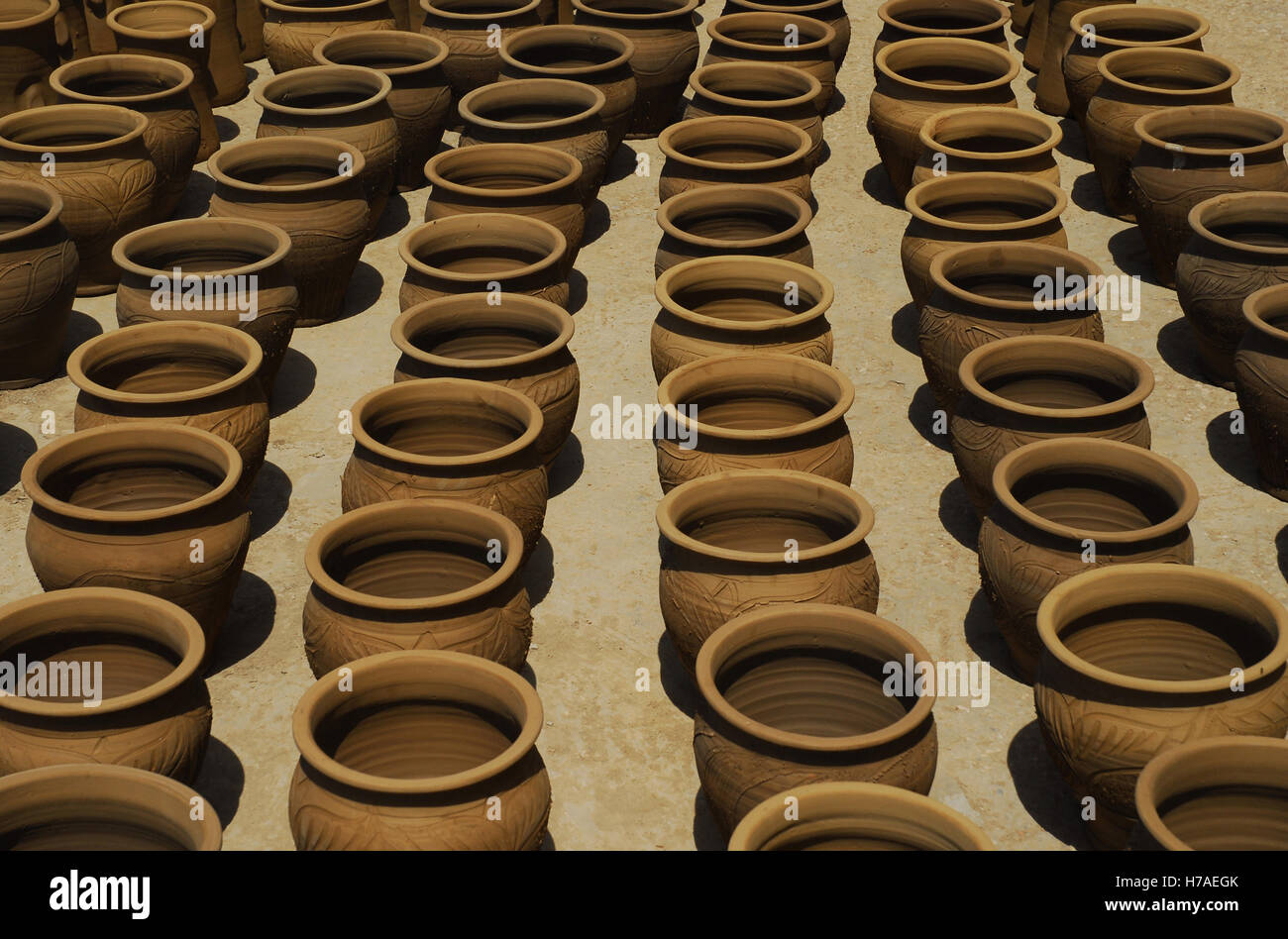 North Africa, Morocco, Maroc, Rabat, Sale, Pots Drying Stock Photo - Alamy