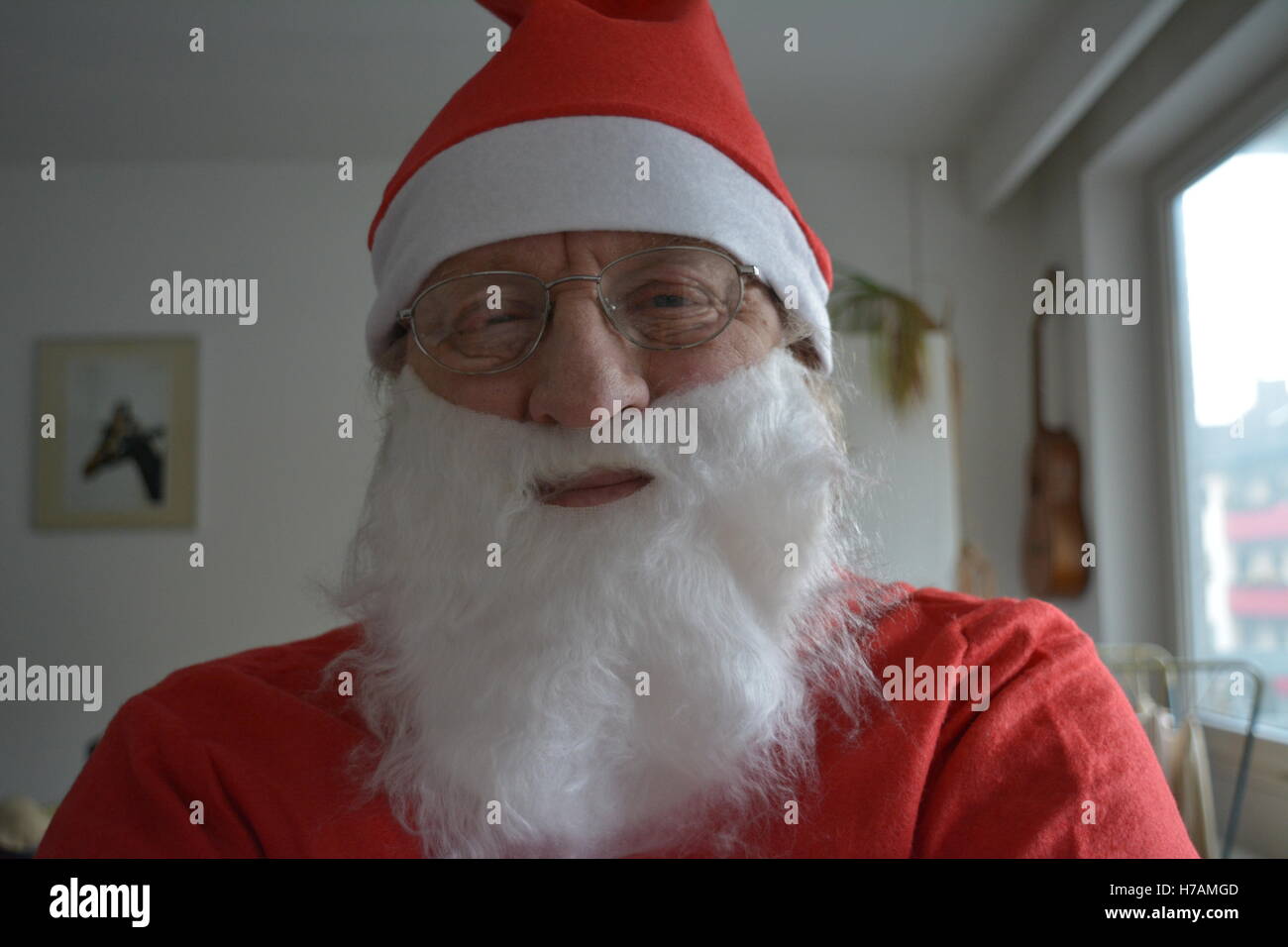 Portrait of santa hi-res stock photography and images - Alamy