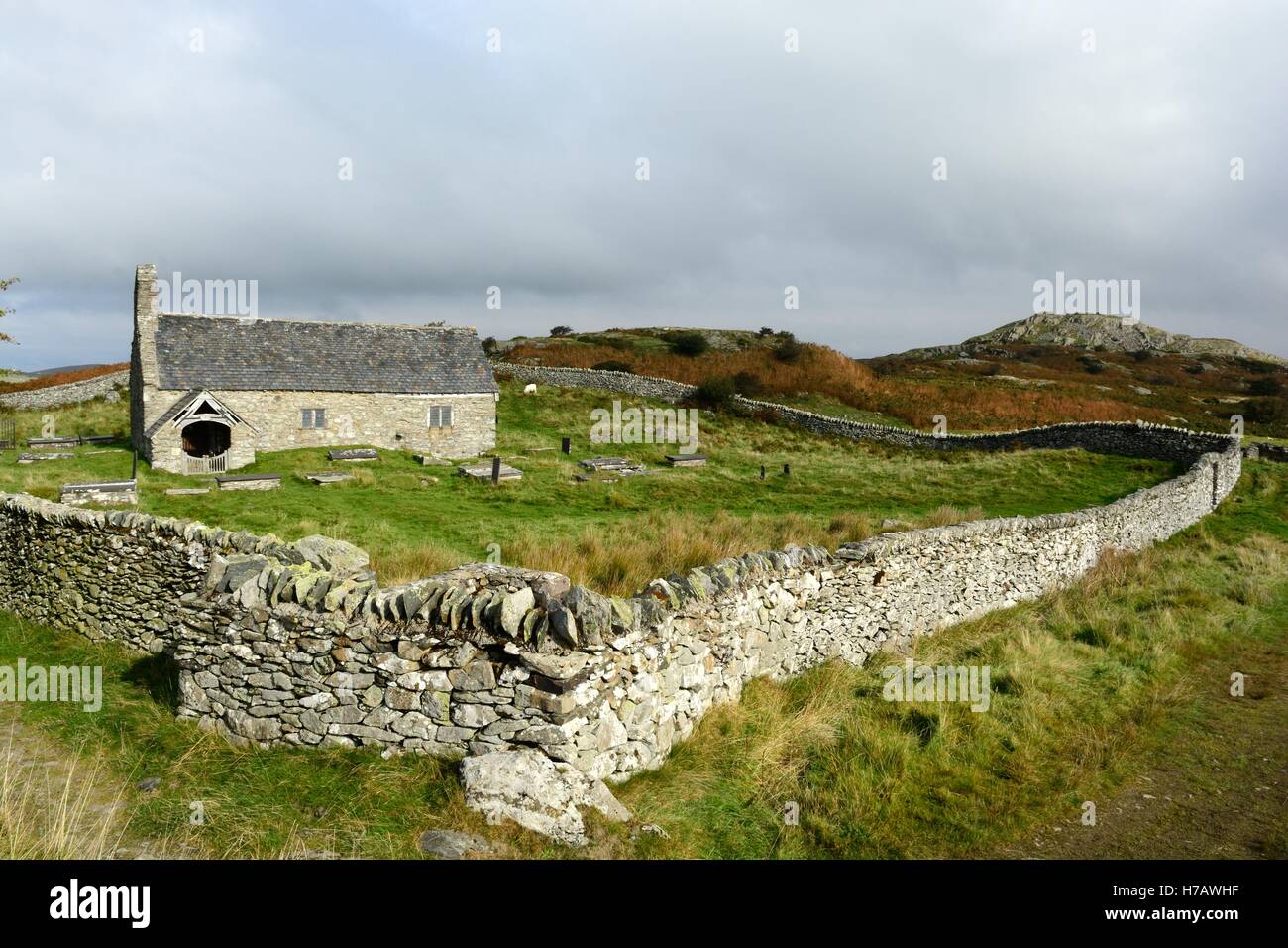 Conwy church hi-res stock photography and images - Alamy