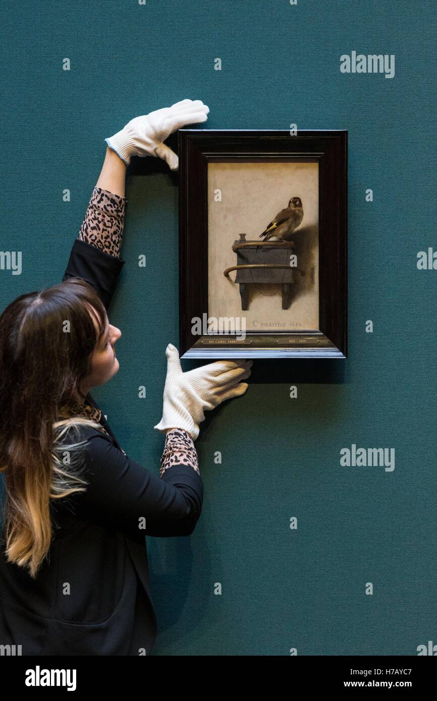 Never seen 2016 hi-res stock photography and images - Alamy