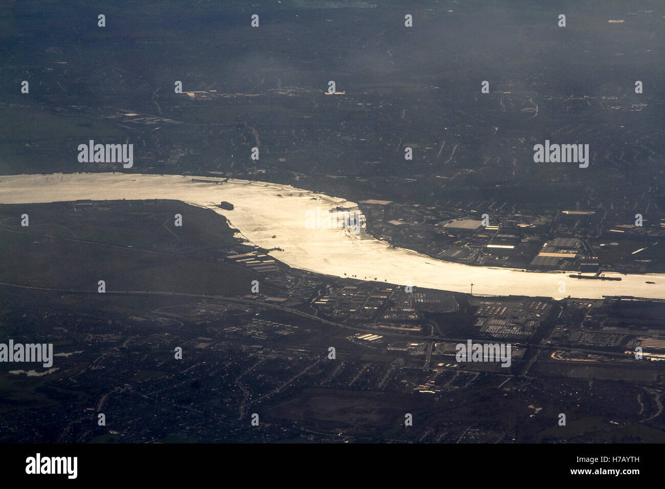 London, UK. November 3rd 2016. A beautiful aerial view of River Thames ...