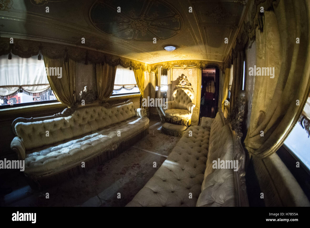 Pius ix train hi-res stock photography and images - Alamy