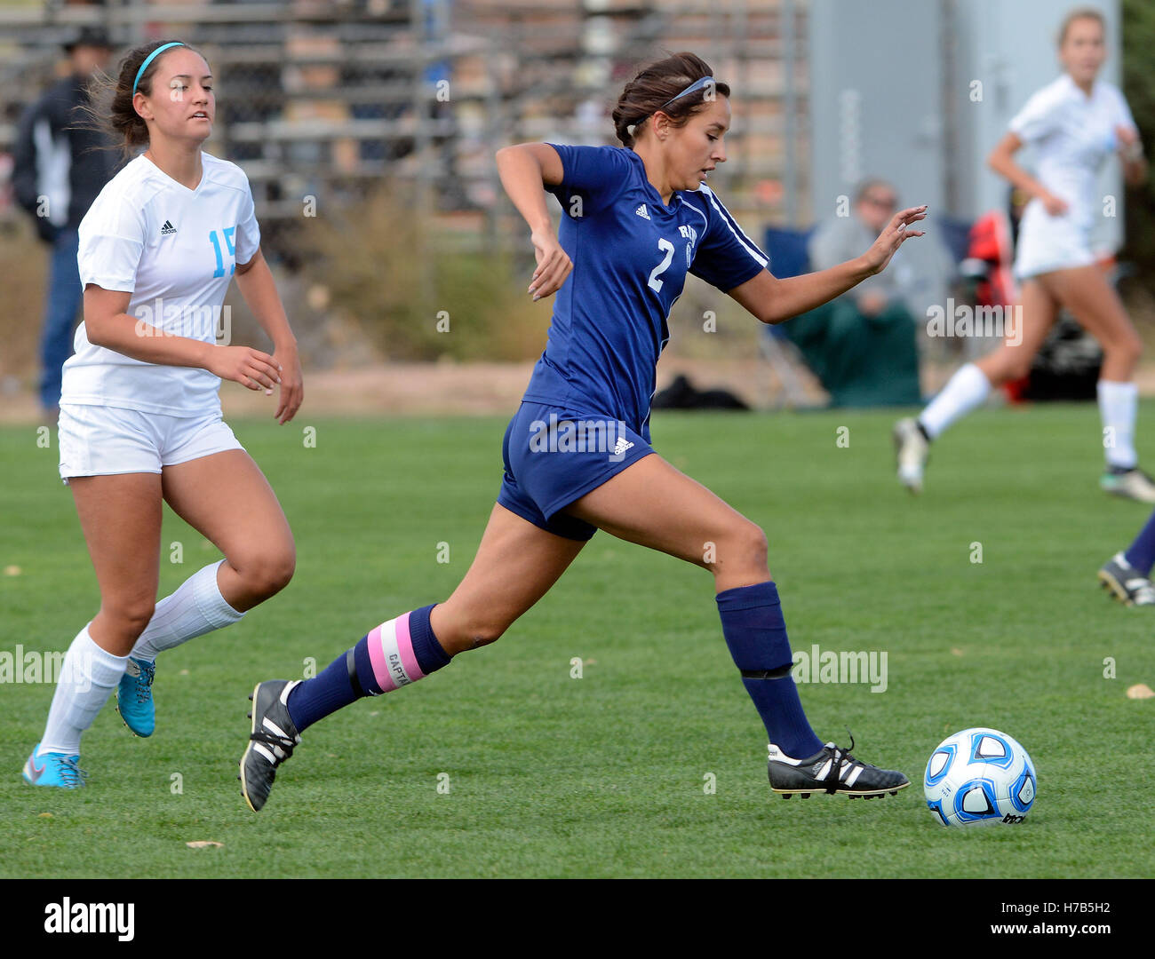 Albuquerque, NM, USA. 3rd Nov, 2016. Rio Rancho's #2 Cheyenne Orozco ...